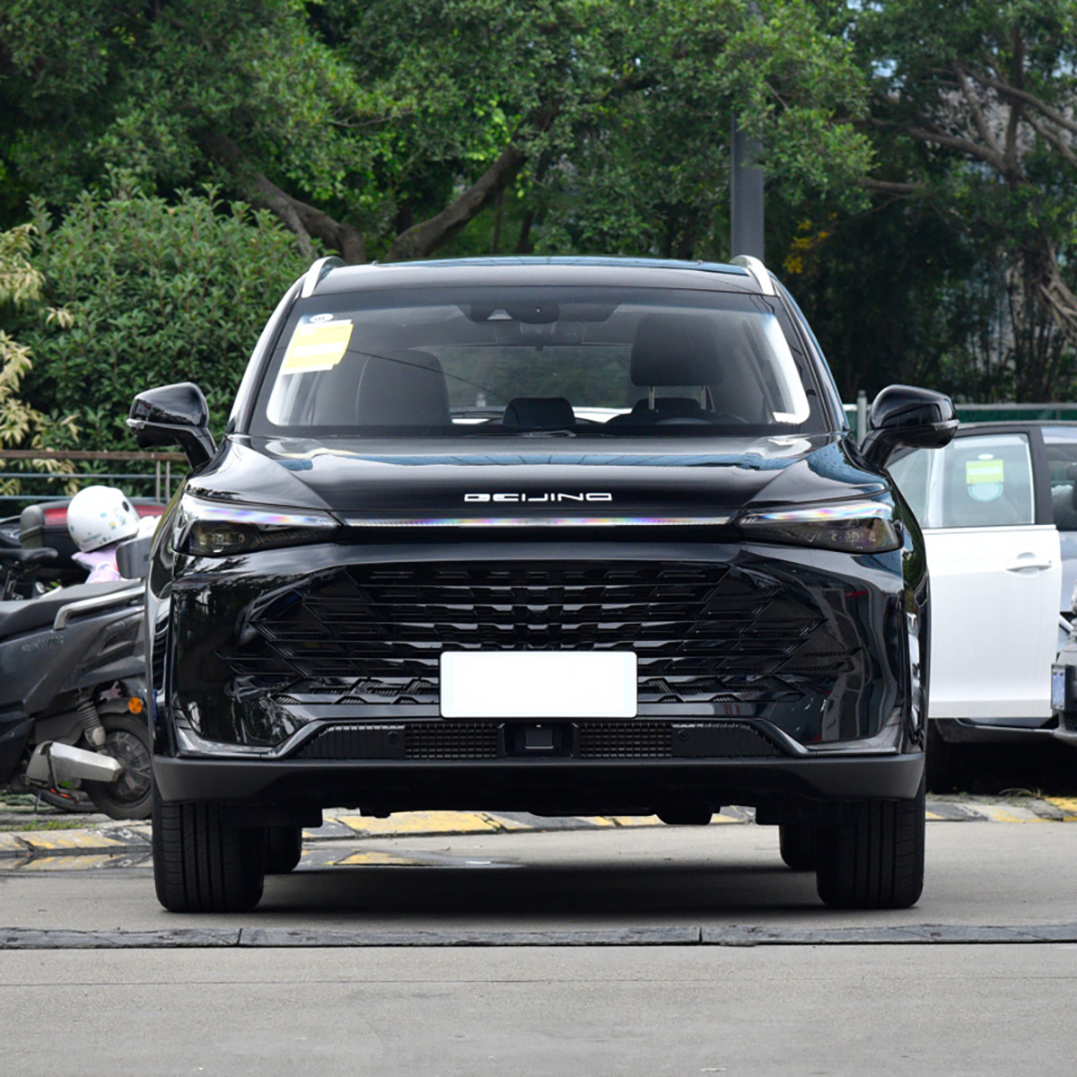 BAIC Beijing 75 - Un SUV de dimensiuni medii, de înaltă performanță și ...