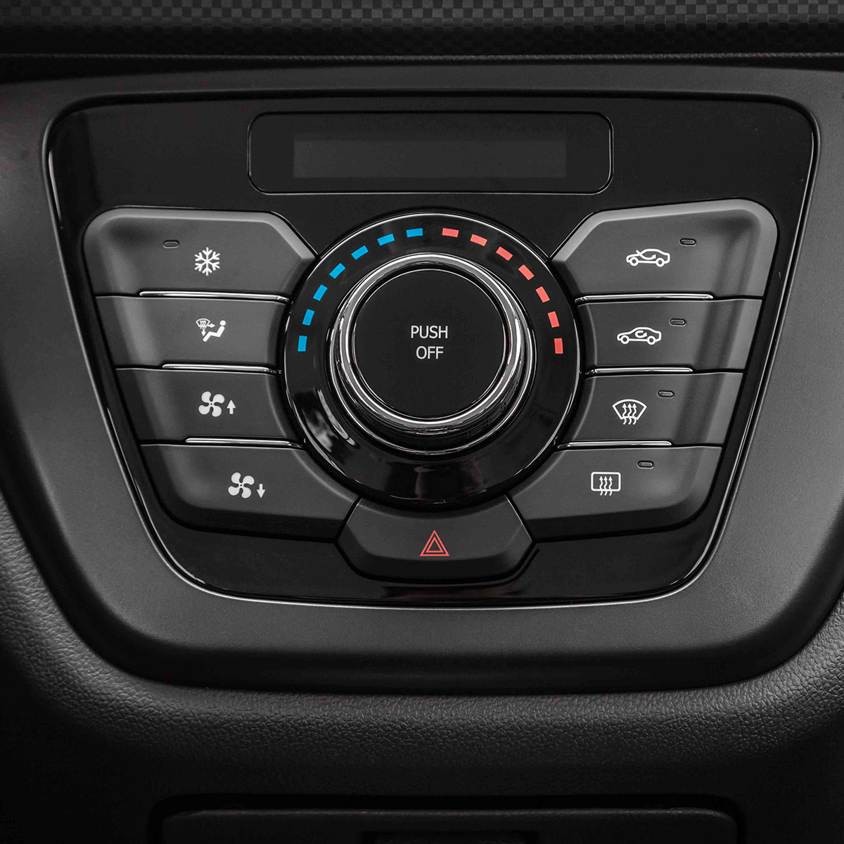 SWM G03F TIGER - SUV De Lux cu 7 Locuri, Performanță și Confort · SUV Cars