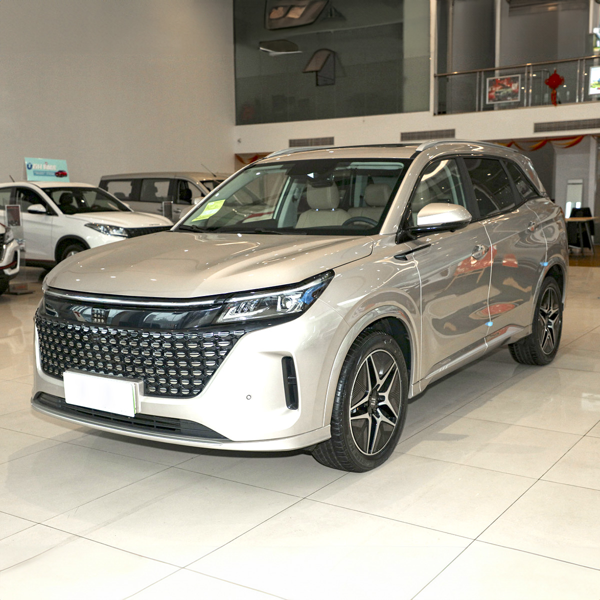 DFSK E5 – SUV Plug-in Hybrid | 7 locuri, E-CVT, Performanță și Confort · SUV Cars