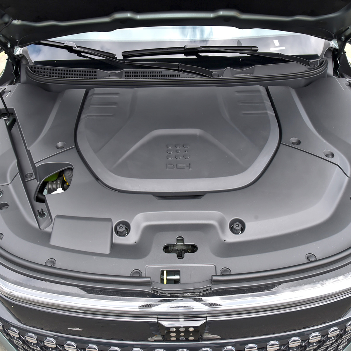 DFSK E5 – SUV Plug-in Hybrid | 7 locuri, E-CVT, Performanță și Confort ...