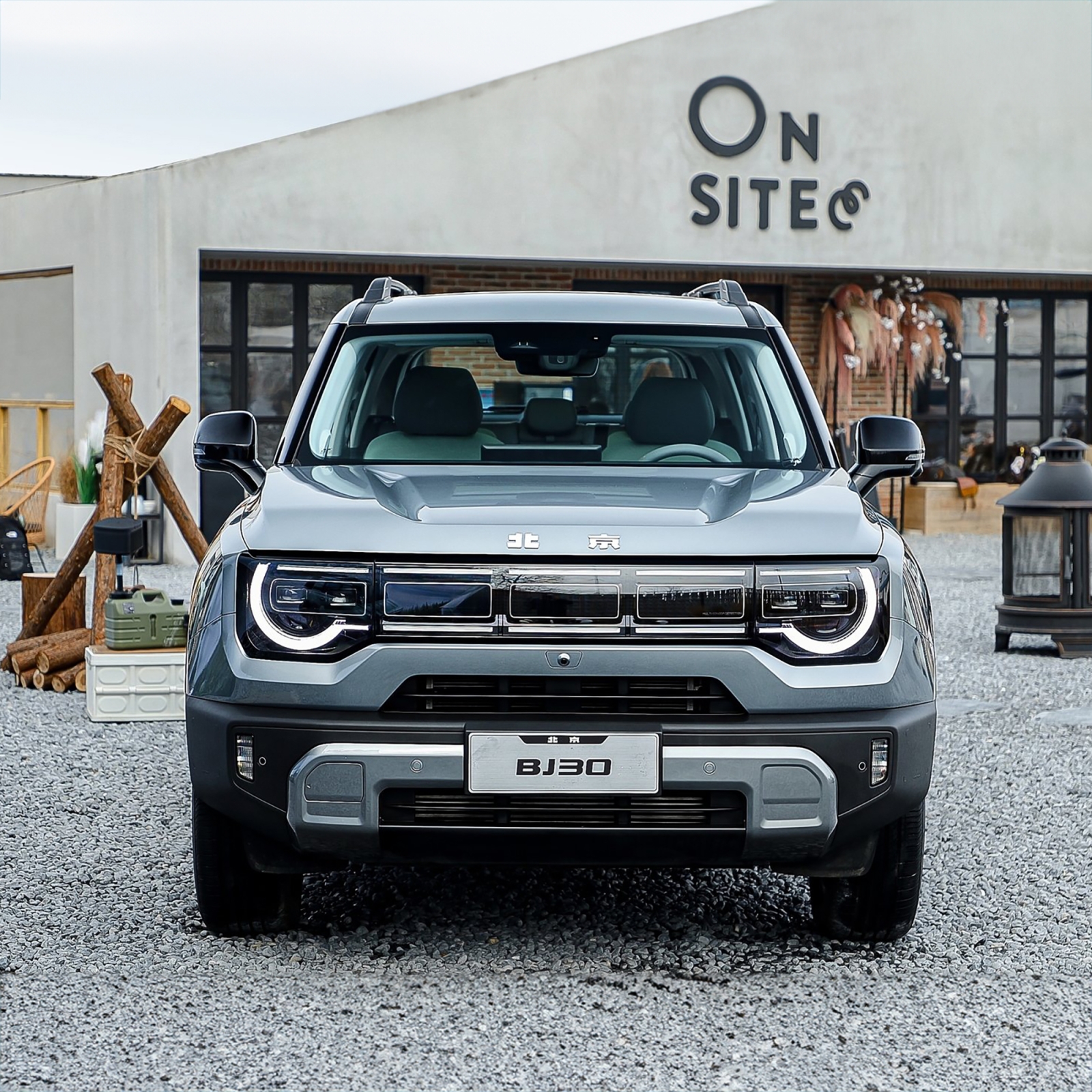 BAIC BJ30 – Hybrid 4WD SUV | Putere, Tehnologie și Confort · SUV Cars