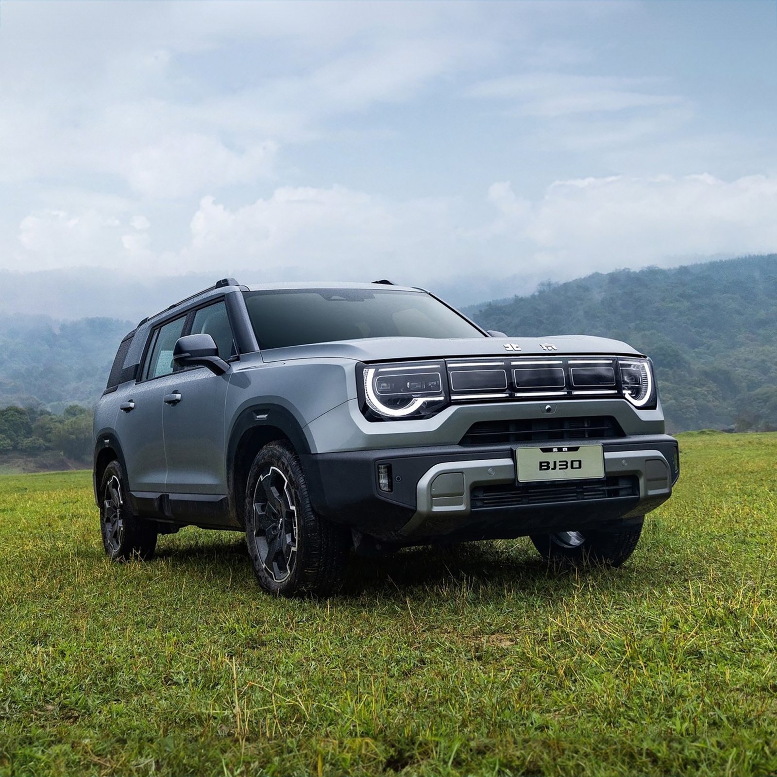 BAIC BJ30 – Hybrid 4WD SUV | Putere, Tehnologie și Confort · SUV Cars