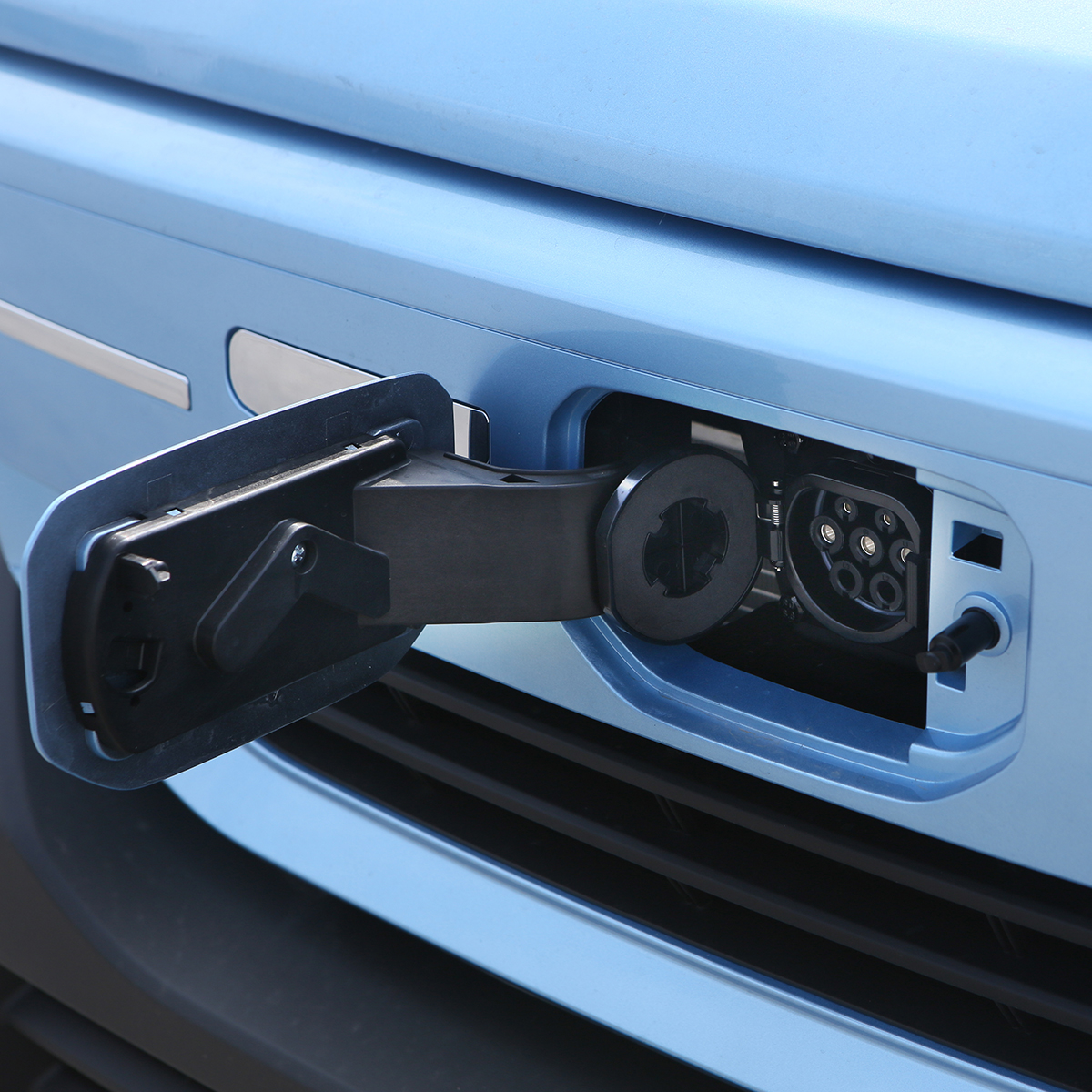 SWM G03 EDi, Automat, Plug-In Hibrid, PHEV, E-CVT, 7 locuri · SUV Cars