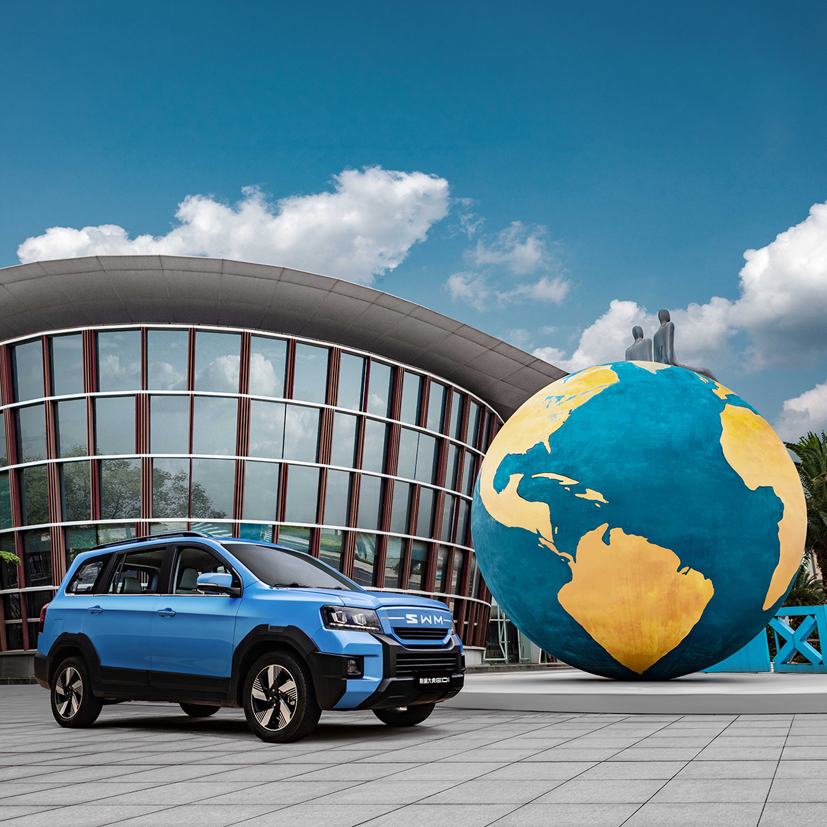 SWM G03 EDi, Automat, Plug-In Hibrid, PHEV, E-CVT, 7 locuri · SUV Cars