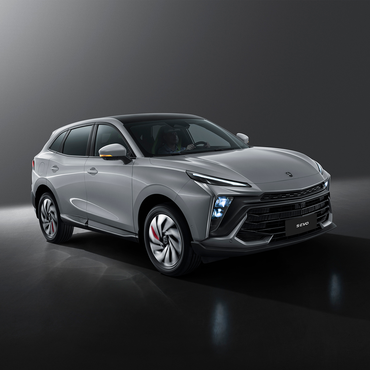Forthing 5 EVO – SUV Sportiv | 1.5L Turbo, 7DCT, Design Modern · SUV Cars