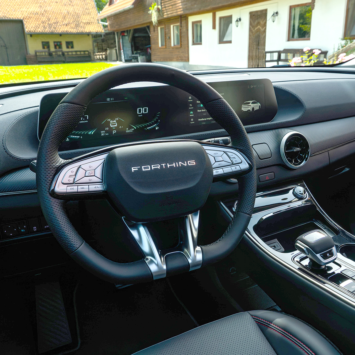 Forthing 5 EVO – SUV Sportiv | 1.5L Turbo, 7DCT, Design Modern · SUV Cars